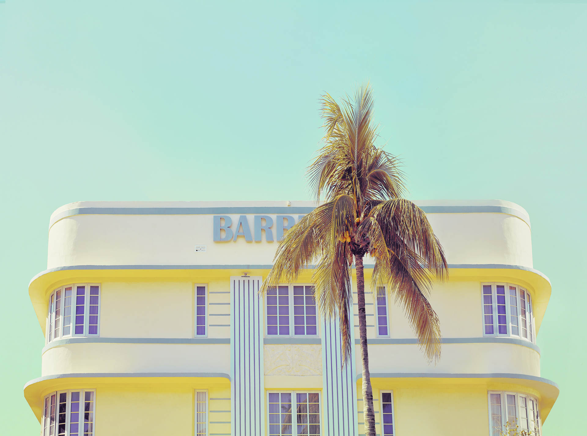 Miami Pastels - Photography Chronicle